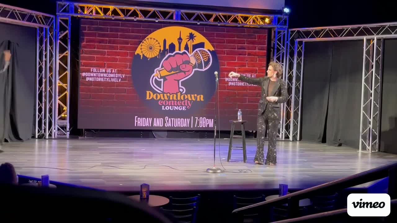 Jersey girl comedian and host | Altus Entertainment